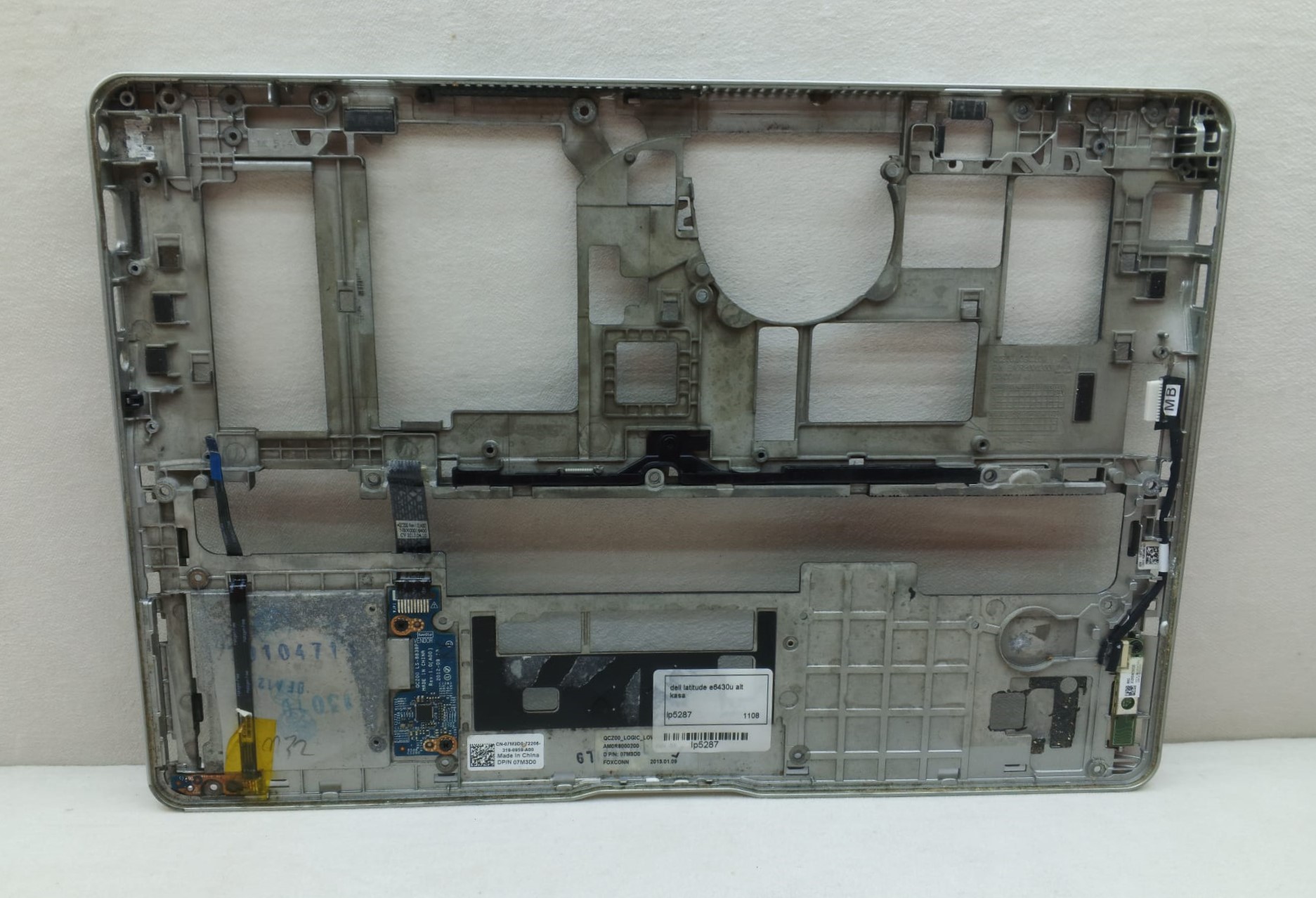 Dell Latitude E6430U Alt Kasa