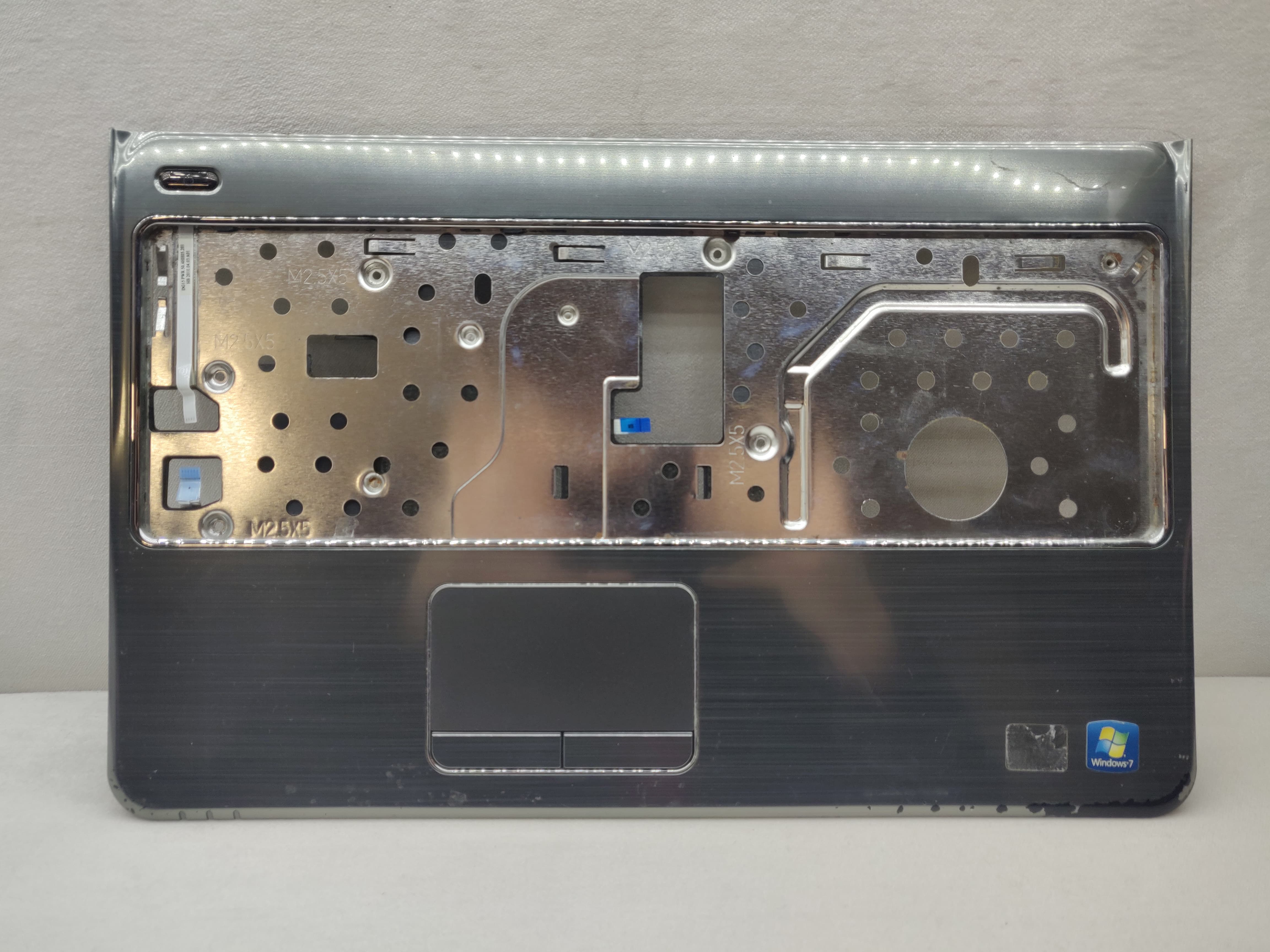 Dell Inspiron n5010 Üst kasa + Touchpad