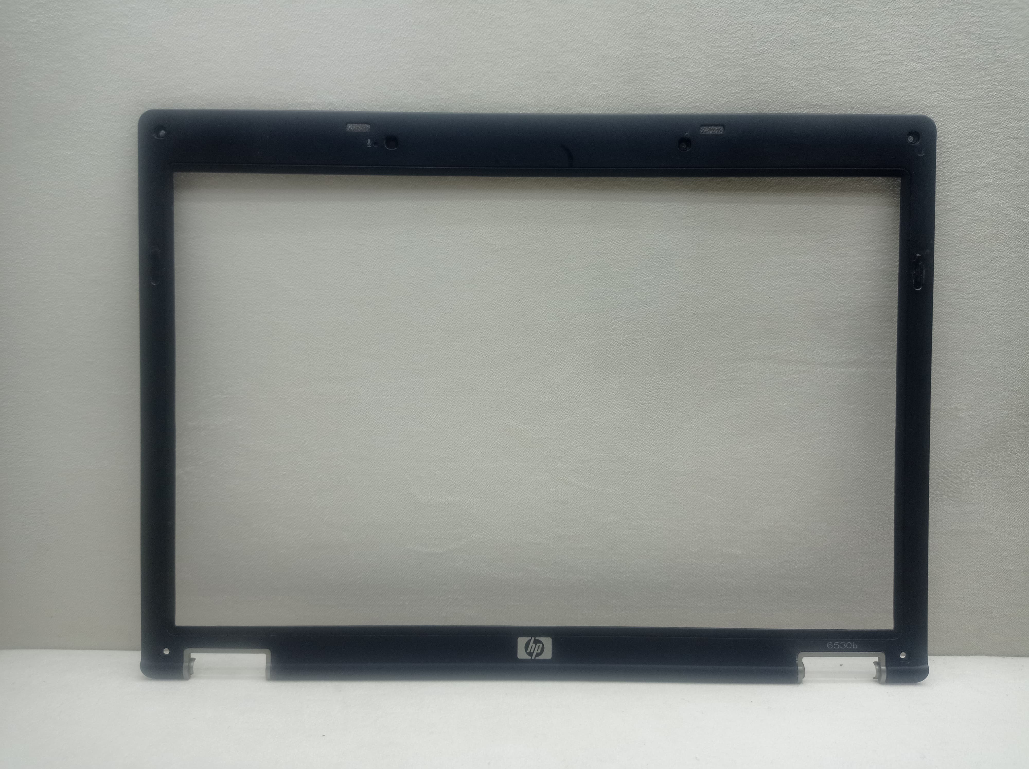 HP 6530B Bezel