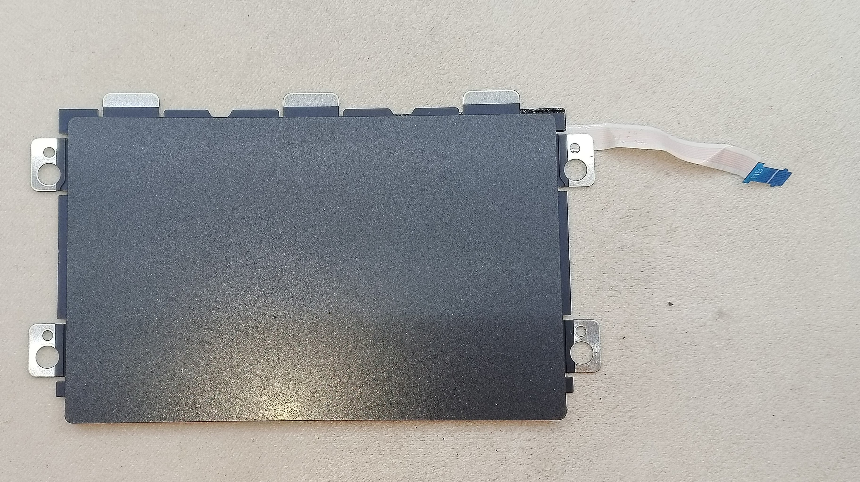 Lenovo Ideapad Gaming 3-15ARH7 Touchpad